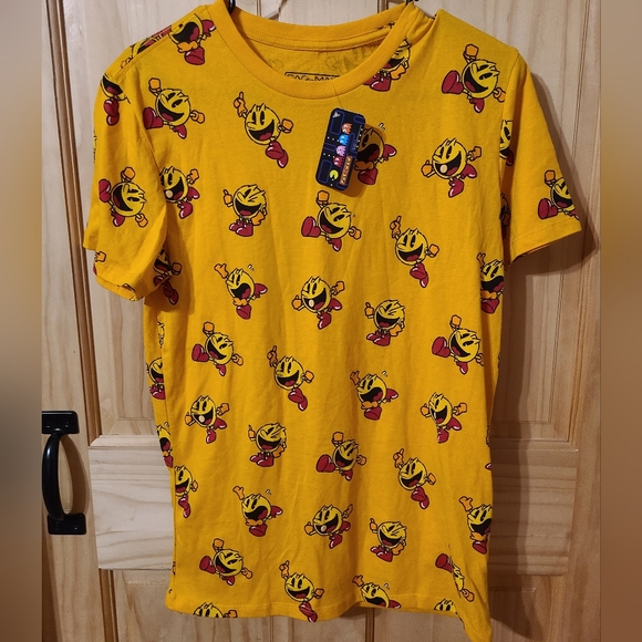 Pac Man | Shirts | Pac Man Tee Shirt Sz Small | Poshmark
